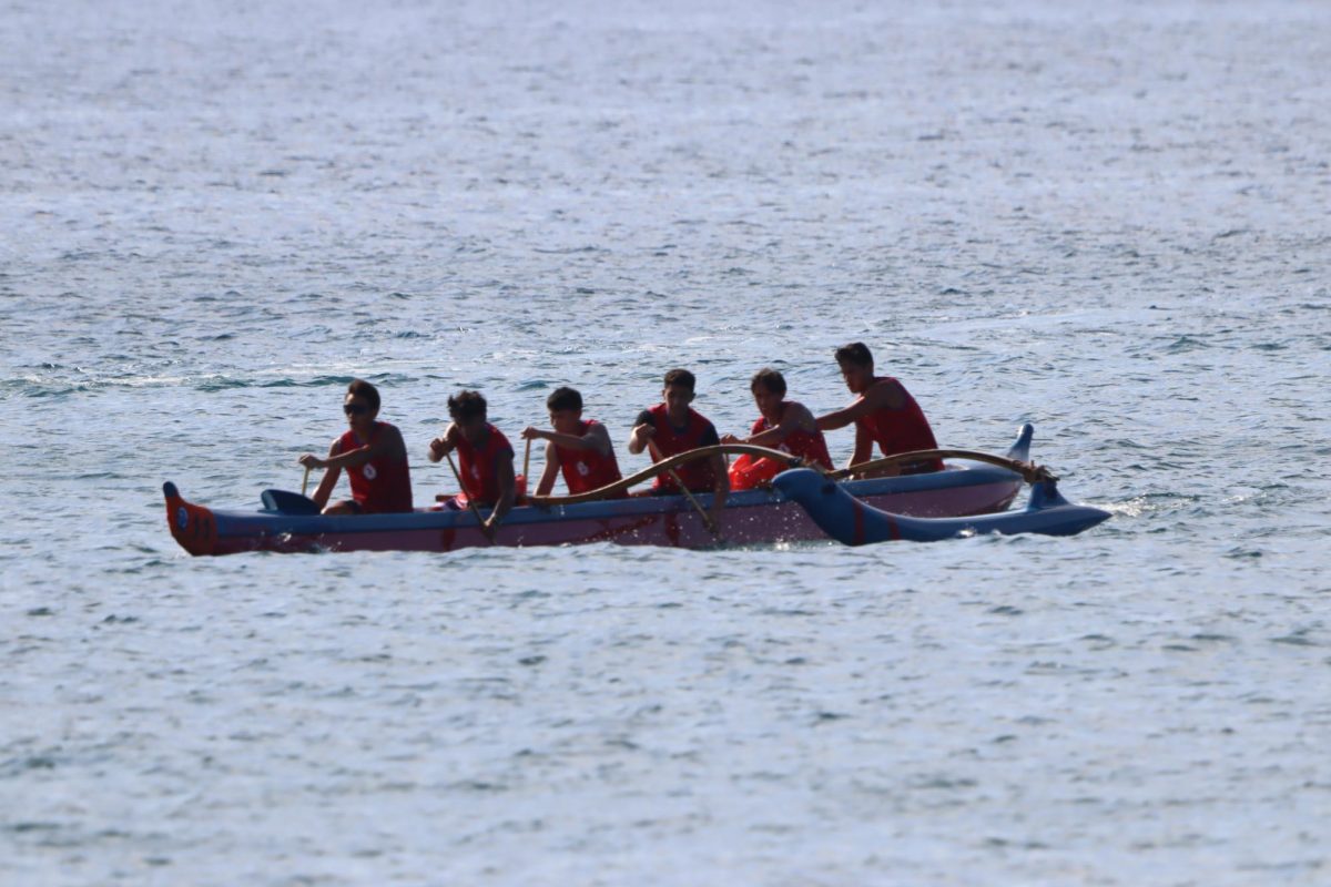 Paddling through the finish line – Ka Leo